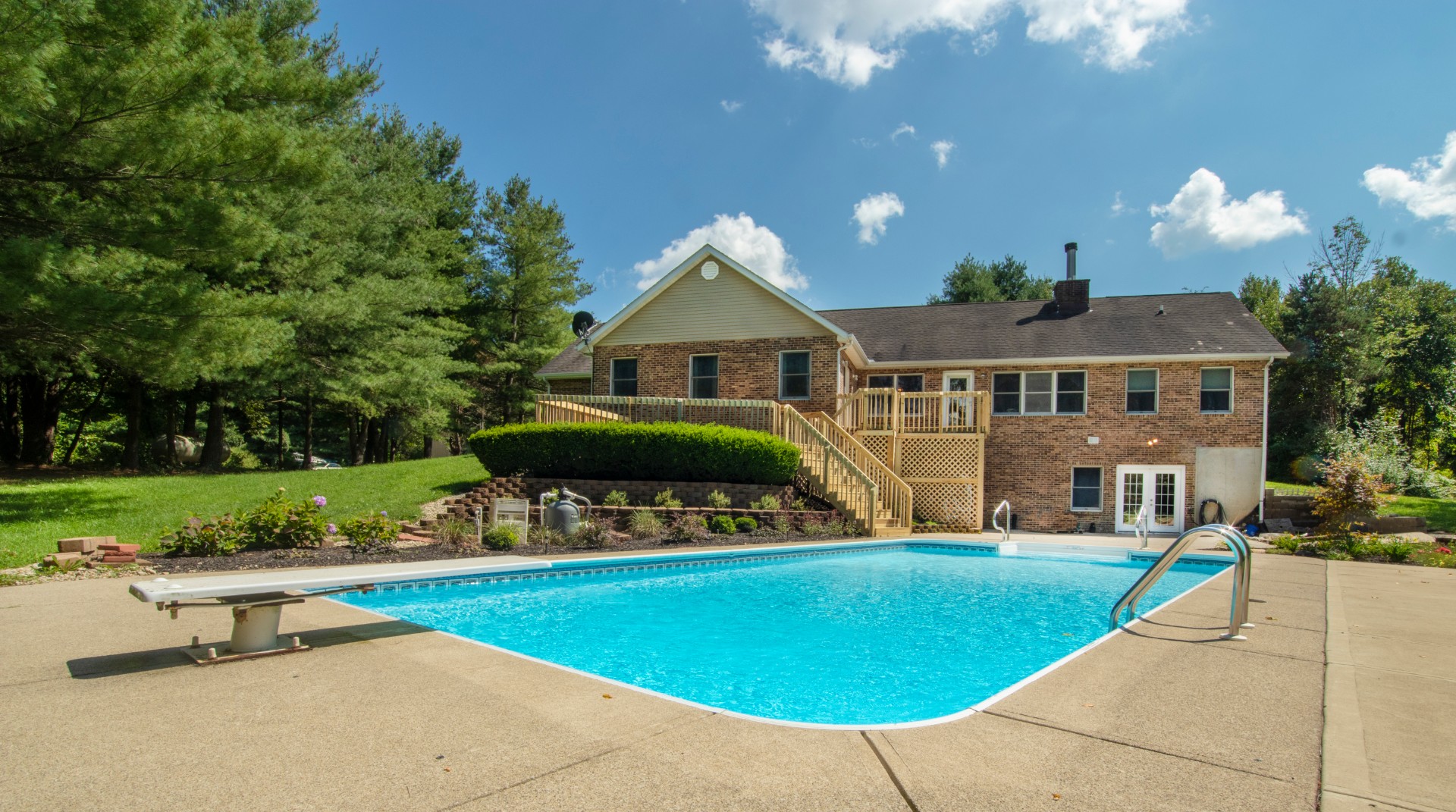 723 State Route 251, Midland, OH 45148