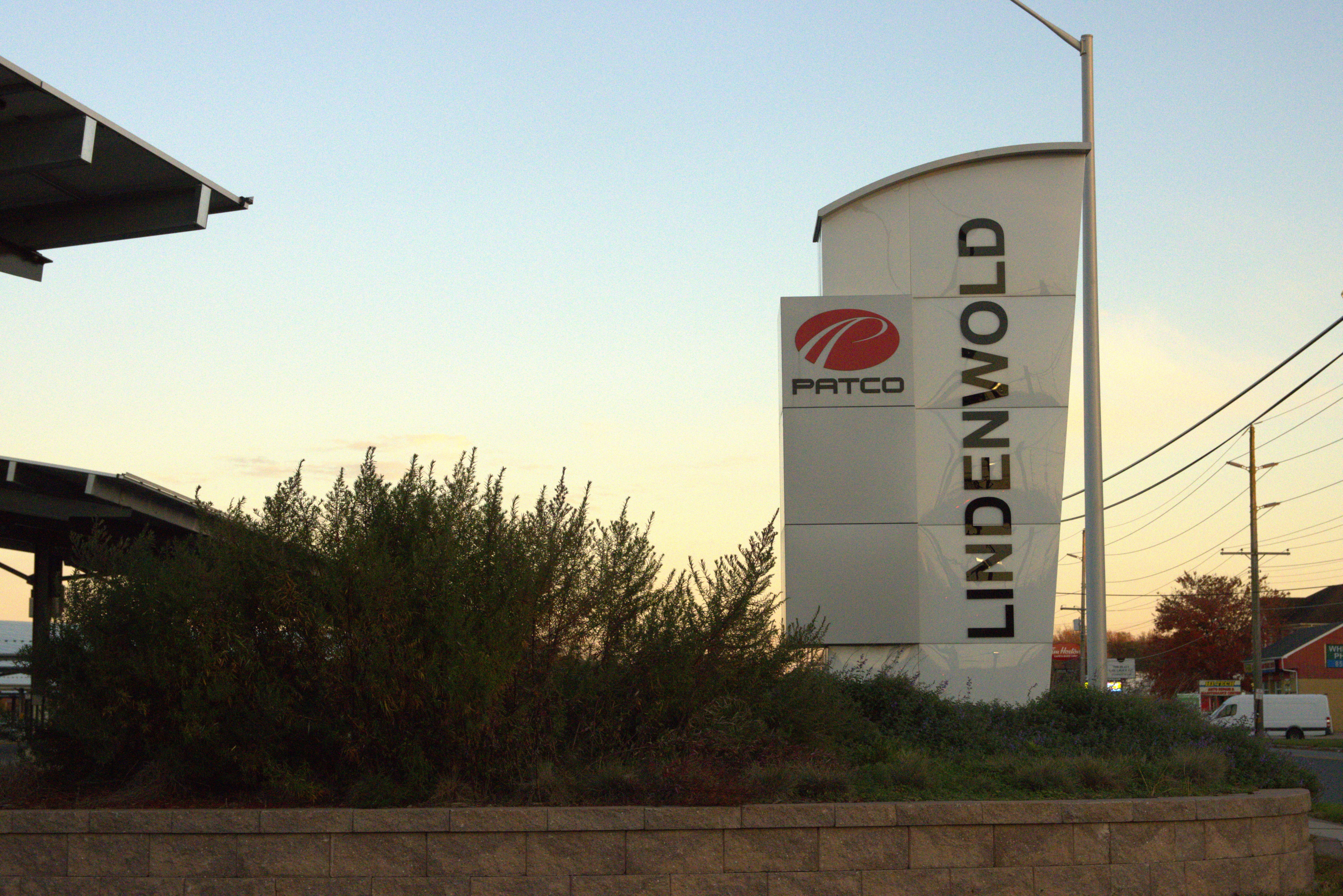 "House That!" Your Lindenwold Search Ends: JWR™ Finds