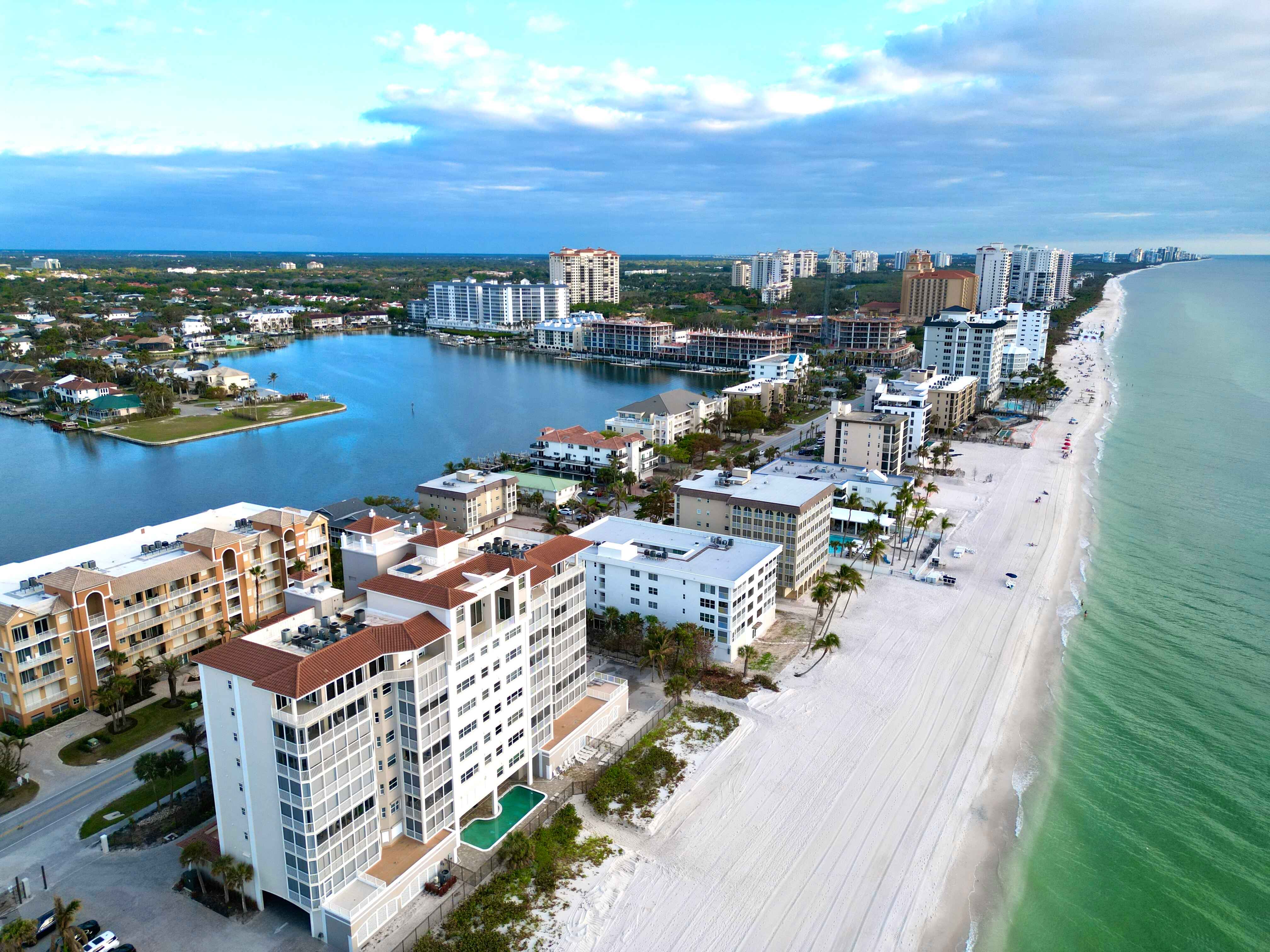 Vanderbilt Beach Condos for Sale