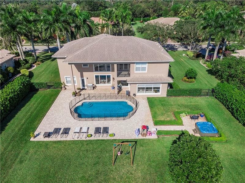 Tua Tagovailoa's $2.7 Million House in Davie, Florida