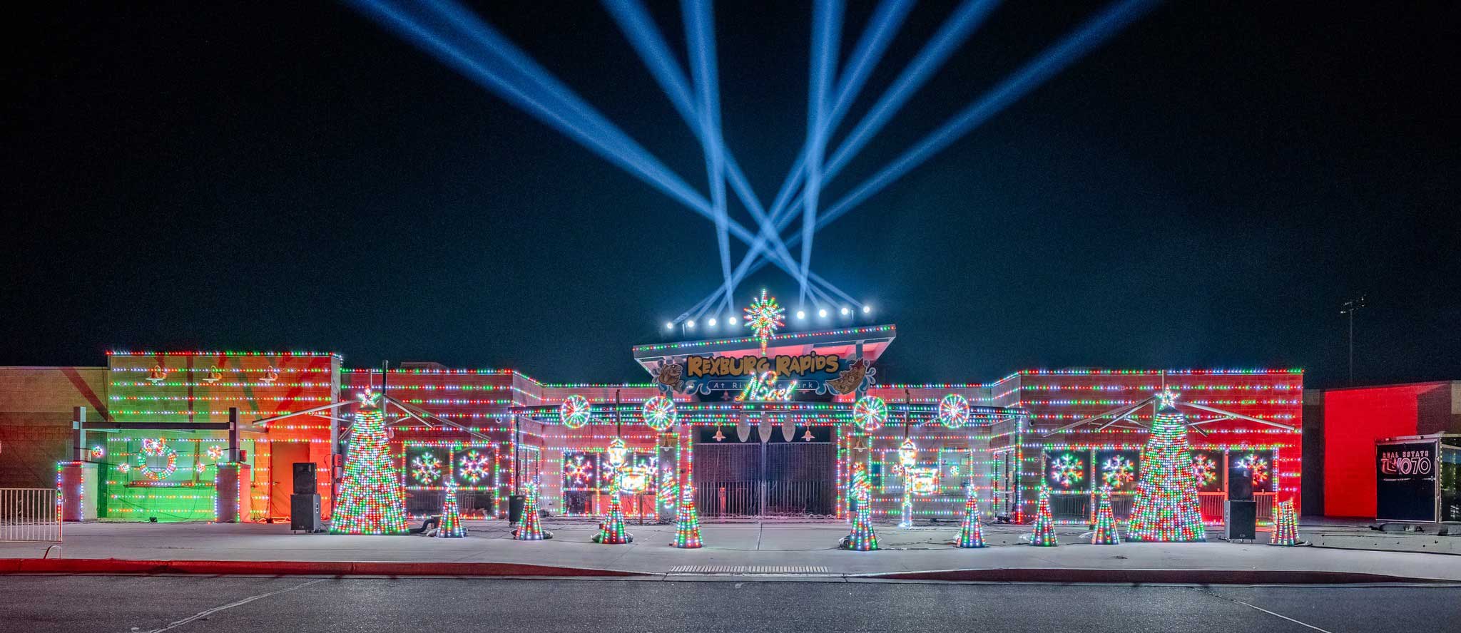 Robinson Family Light Show | A Rexburg Holiday Tradition