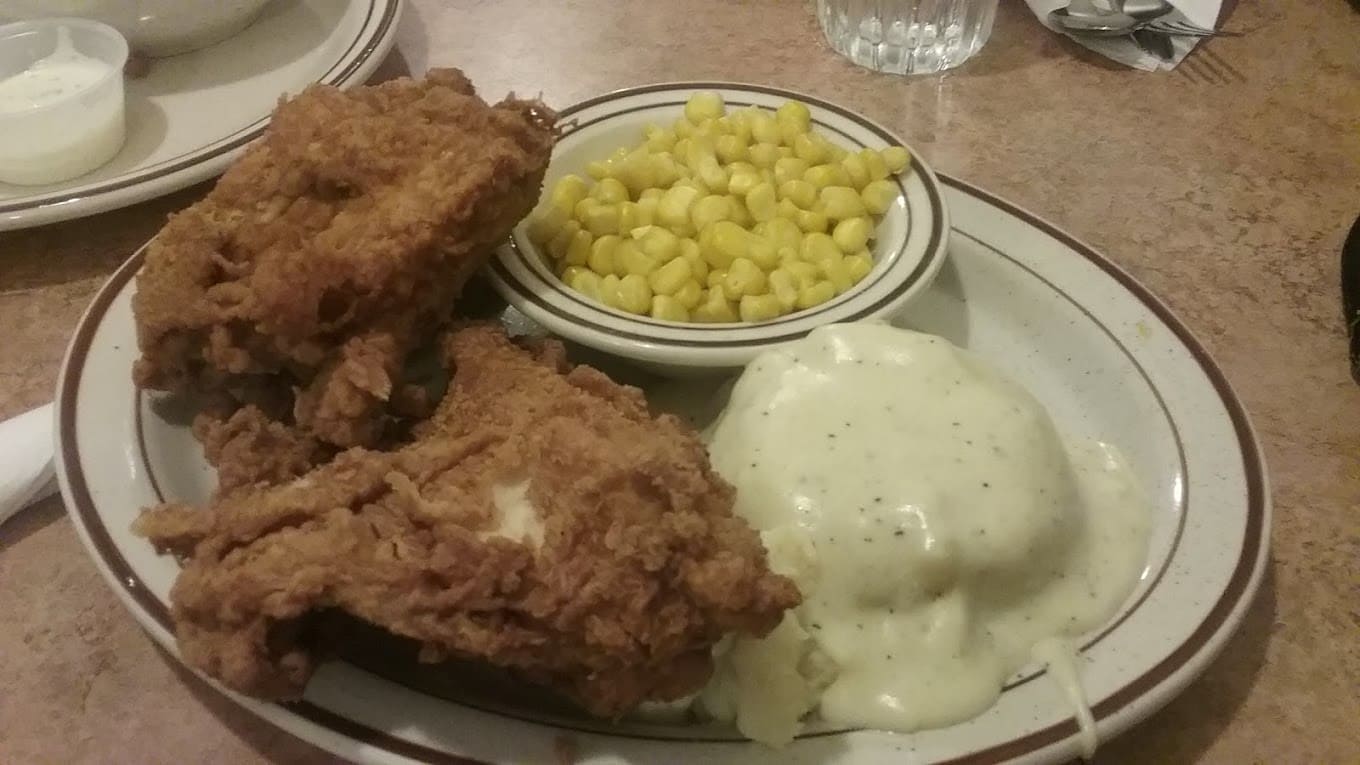 10 Best Fried Chicken in Wichita KS | 2024