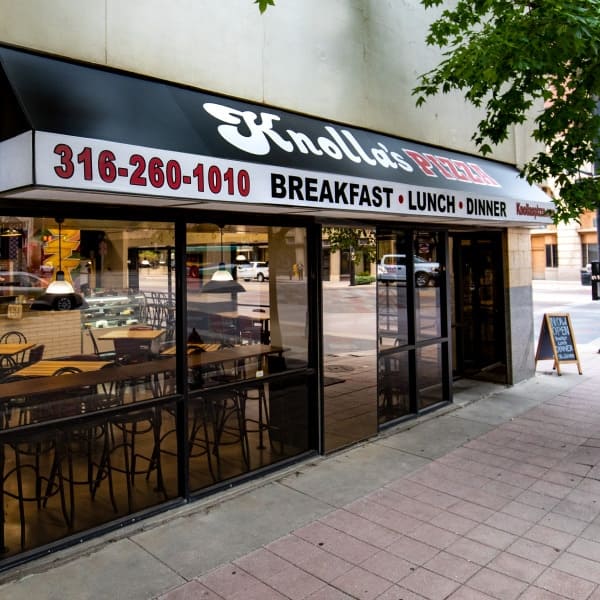 10 Best Pizza Restaurants in Wichita, KS