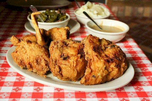 10 Best Fried Chicken in Wichita KS | 2024