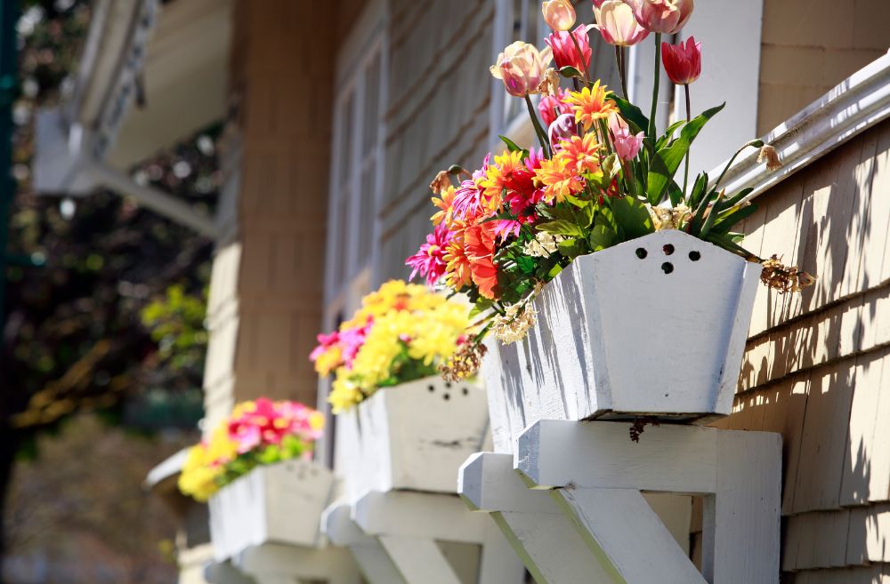 What Season Sizzles in the Real Estate Market: Spring Selling Spells ...