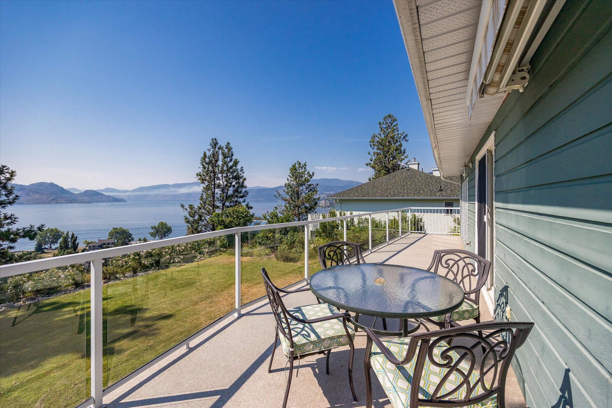 SOLD! 4155 Ponderosa Dr - Home in Peachland, BC