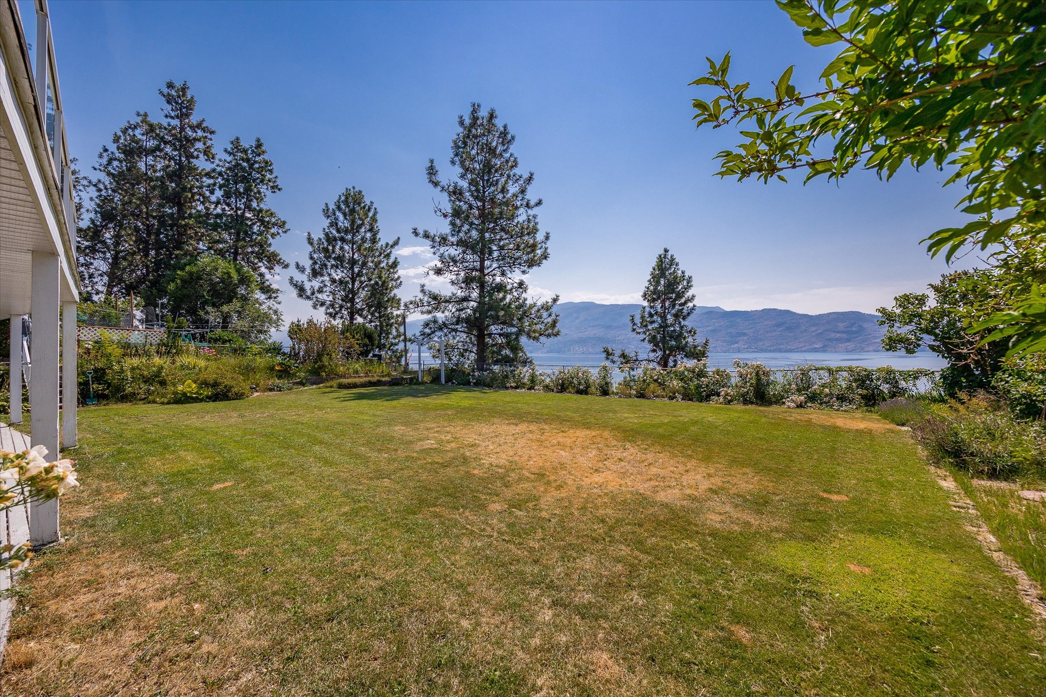 SOLD! 4155 Ponderosa Dr - Home in Peachland, BC