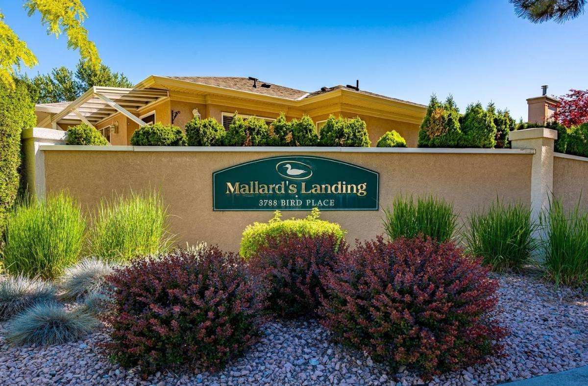 Mallard's Landing | Townhomes for Sale in a 55+ Community in Kelowna, BC